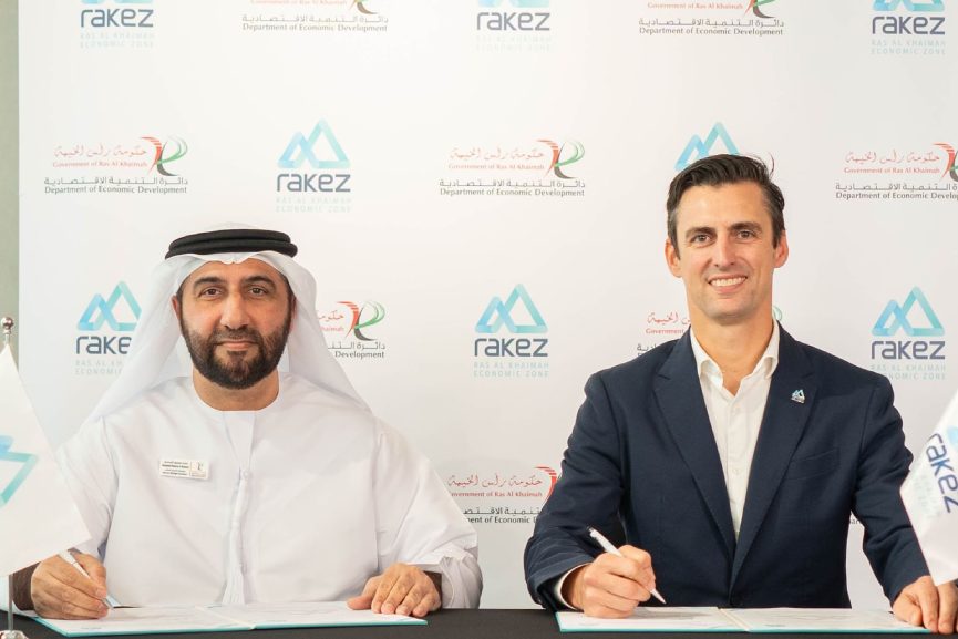 RAKEZ signs MoU with RAK DED to support business services