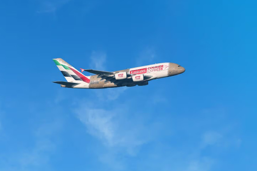 Emirates expands Courier Express service to Australia