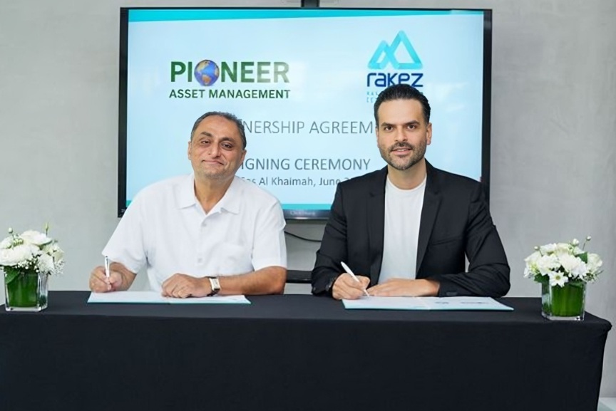 RAKEZ partners with Pioneer to strengthen financial services